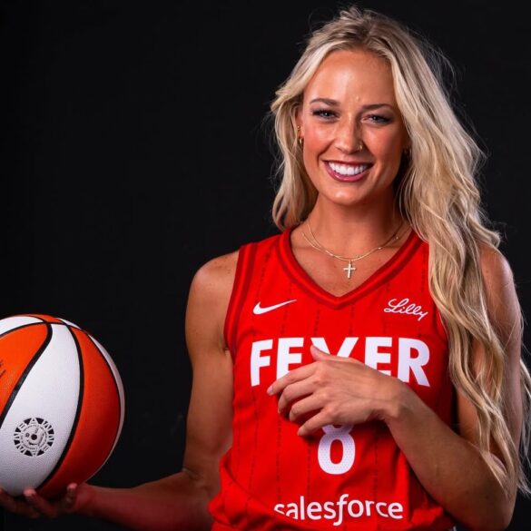 The 10 Celebrities with the Best BBLs - Where Is The Buzz | Breaking ...