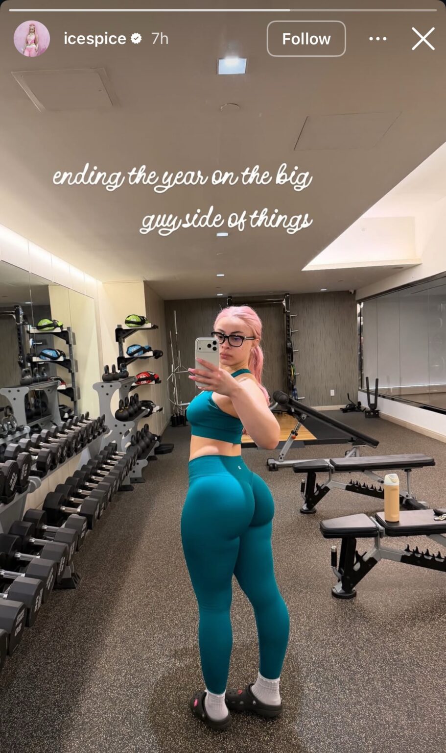 Ice Spice Breaks the Internet With New Gym Selfie - Where Is The Buzz ...